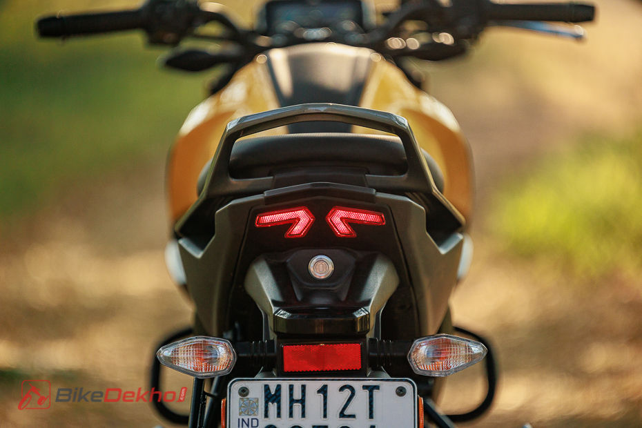 TVS Raider Price - Mileage, Colours, Images | BikeDekho
