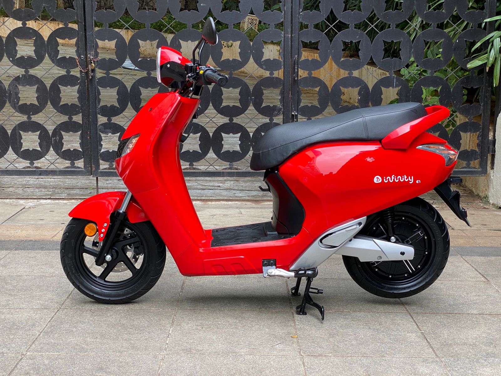 BREAKING: Bounce Infinity E1 Electric Scooter Launched | BikeDekho