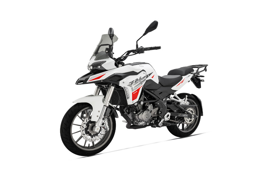 Benelli TRK 251 Vs KTM 250 ADV: Photo Comparison | BikeDekho