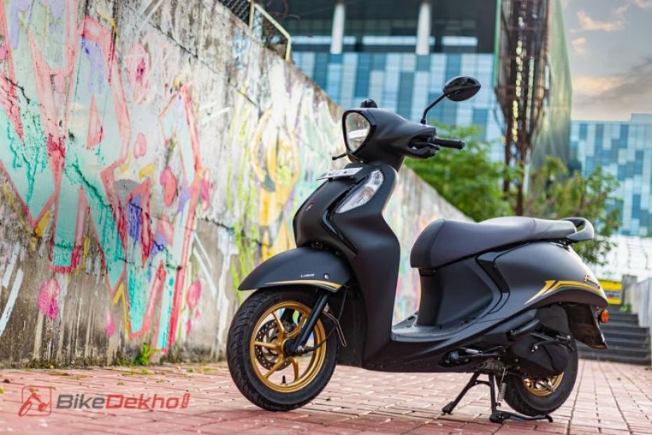 Most Fuel Efficient Two-Wheelers Of 2021: Yamaha Fascino Hybrid, TVS ...