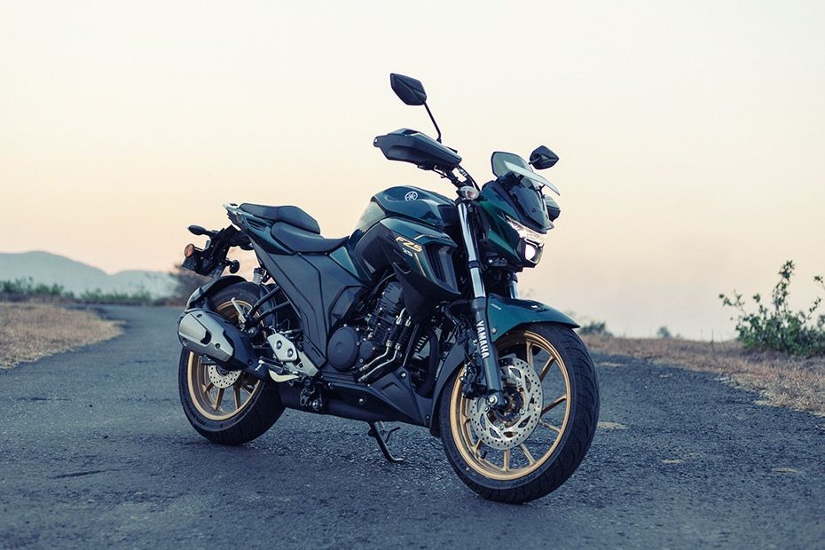 Yamaha Two Wheeler Price List For January 2022 | BikeDekho