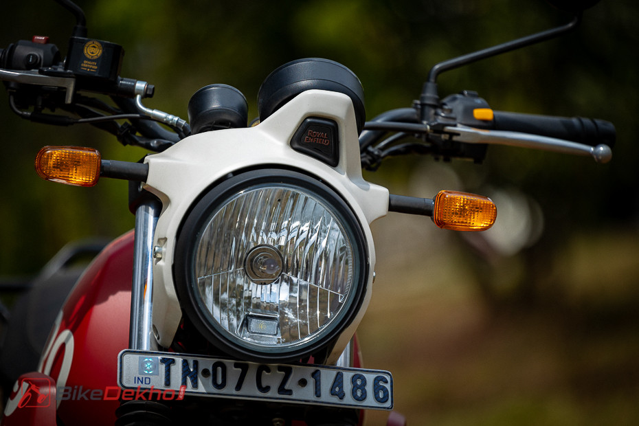 Royal Enfield Scram 411 vs Himalayan: Photo Comparison | BikeDekho