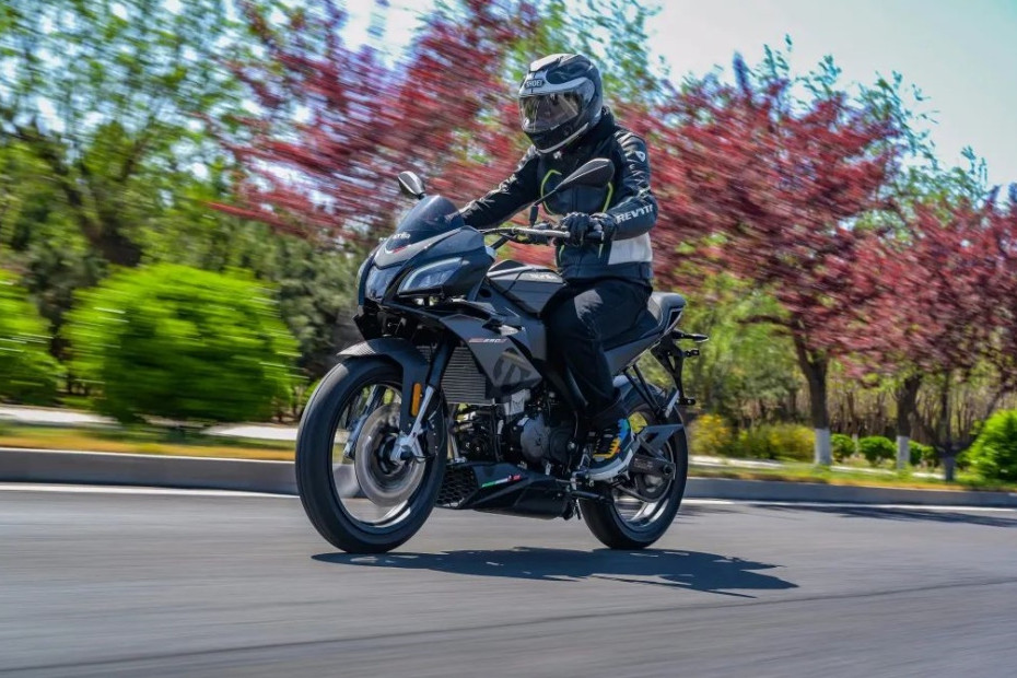 Is India ready for the Aprilia Tuono 250S? | BikeDekho