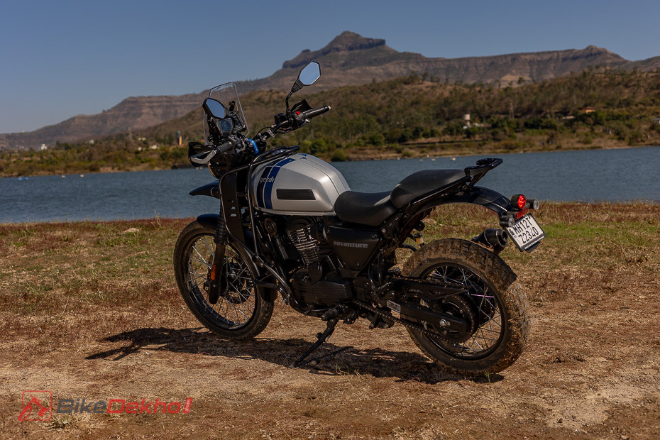 Yezdi Adventure Price - Mileage, Colours, Images | BikeDekho