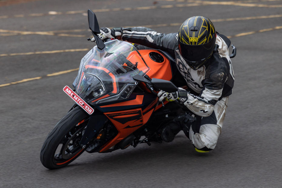 KTM RC 390 vs Kawasaki Ninja 400: Image Comparison | BikeDekho