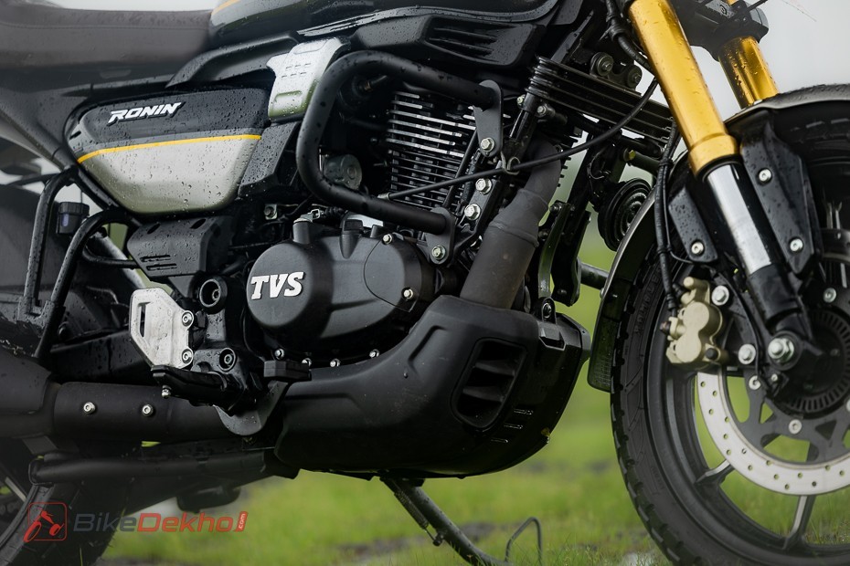 TVS Ronin Review: Photo Gallery | BikeDekho