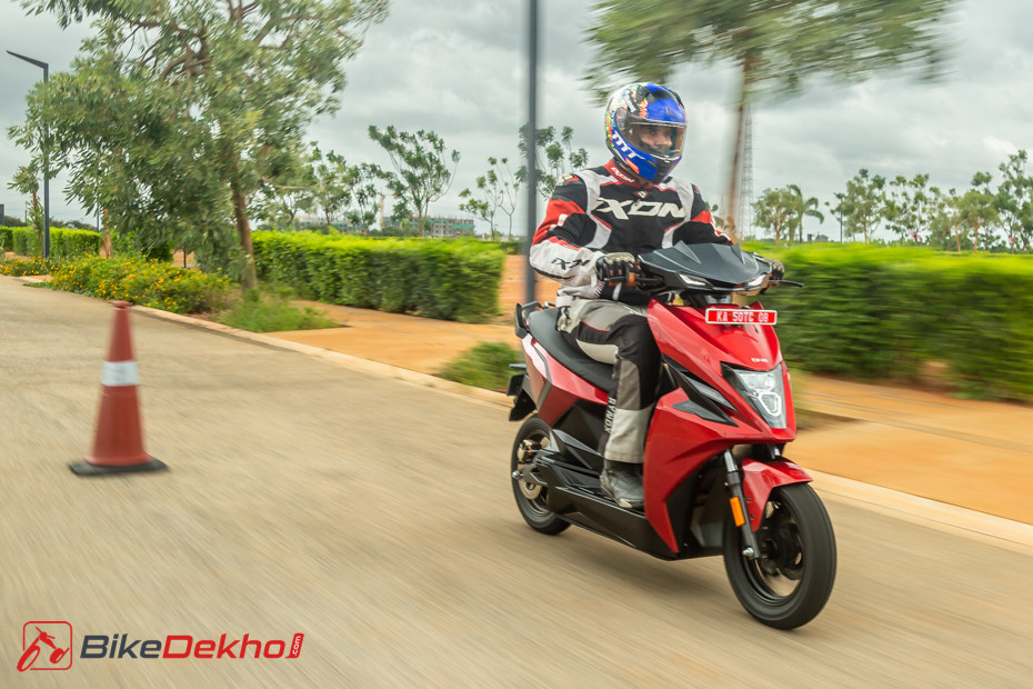 Simple One Electric Scooter Review In Images | BikeDekho