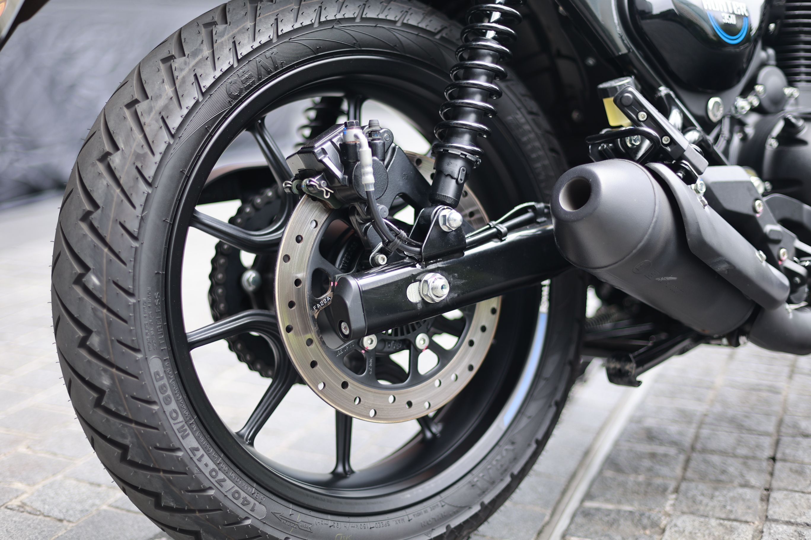 Royal Enfield Hunter 350 Variants Explained in 5 Pictures | BikeDekho
