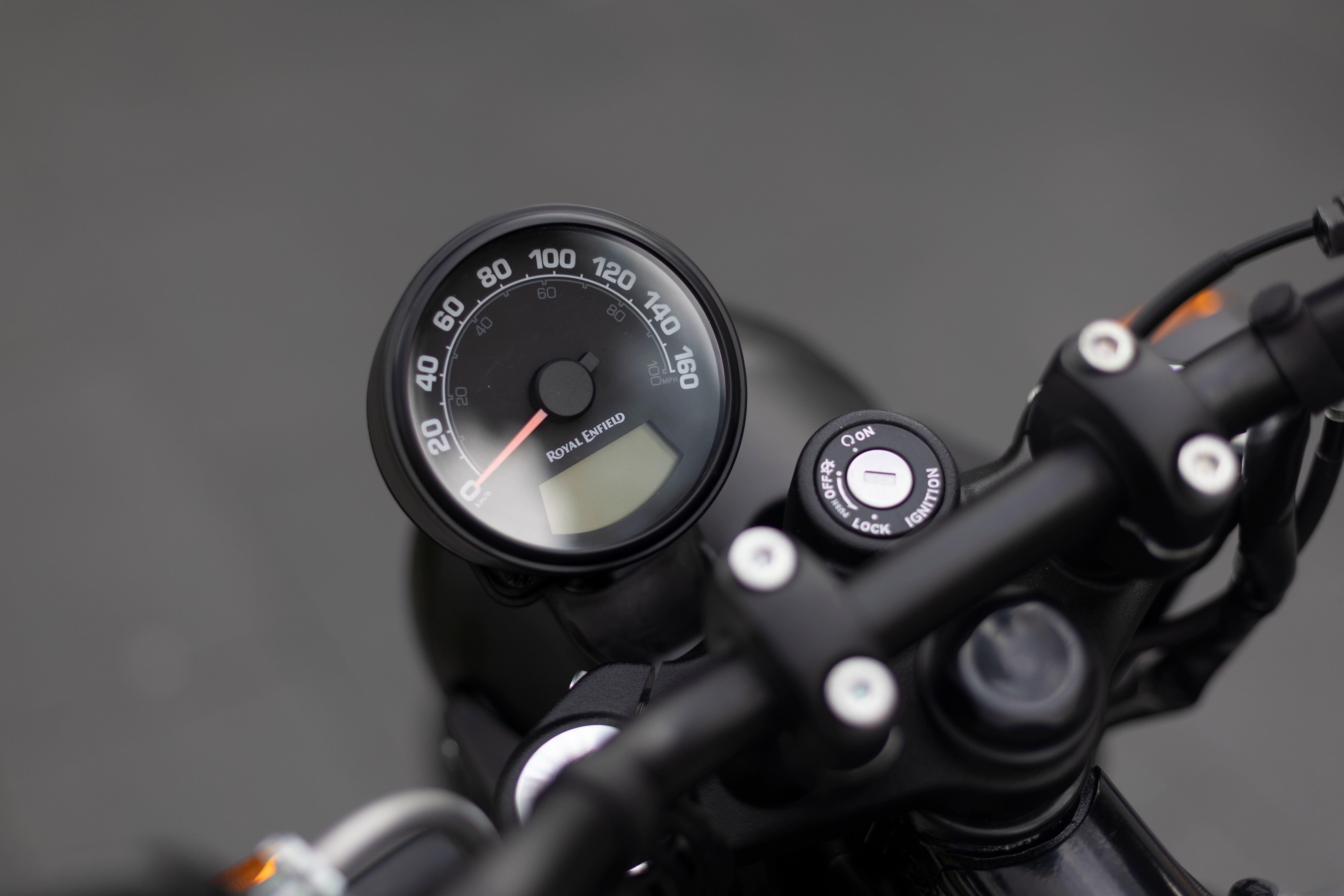 Royal Enfield Hunter 350 Variants Explained in 5 Pictures | BikeDekho