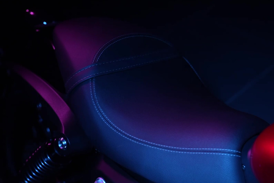 Keeway V302C vs Royal Enfield Meteor 350 Compared In 13 Images: Cruiser ...