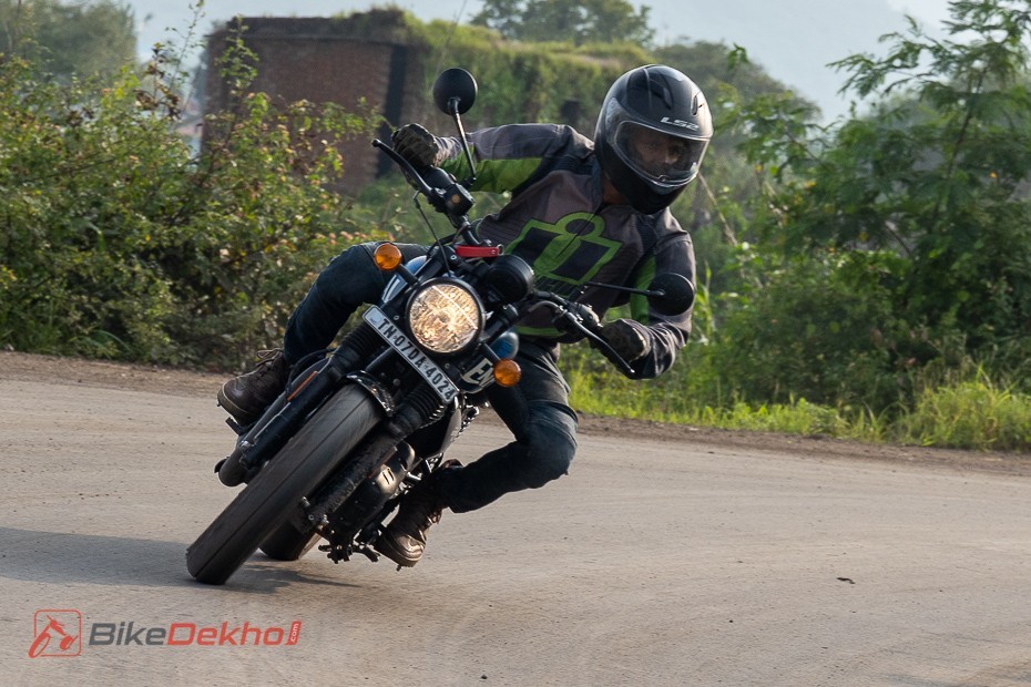 TVS Ronin vs Royal Enfield Hunter 350 Real-world Performance Numbers ...
