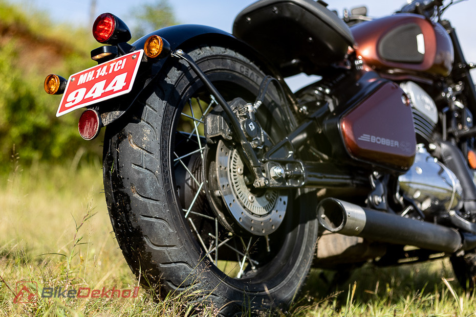 Jawa 42 Bobber - First Ride Review: Likes and Dislikes | BikeDekho