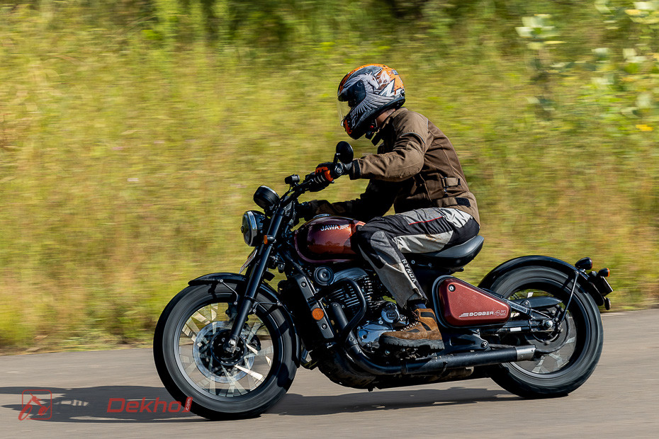 Jawa 42 Bobber - First Ride Review: Likes and Dislikes | BikeDekho