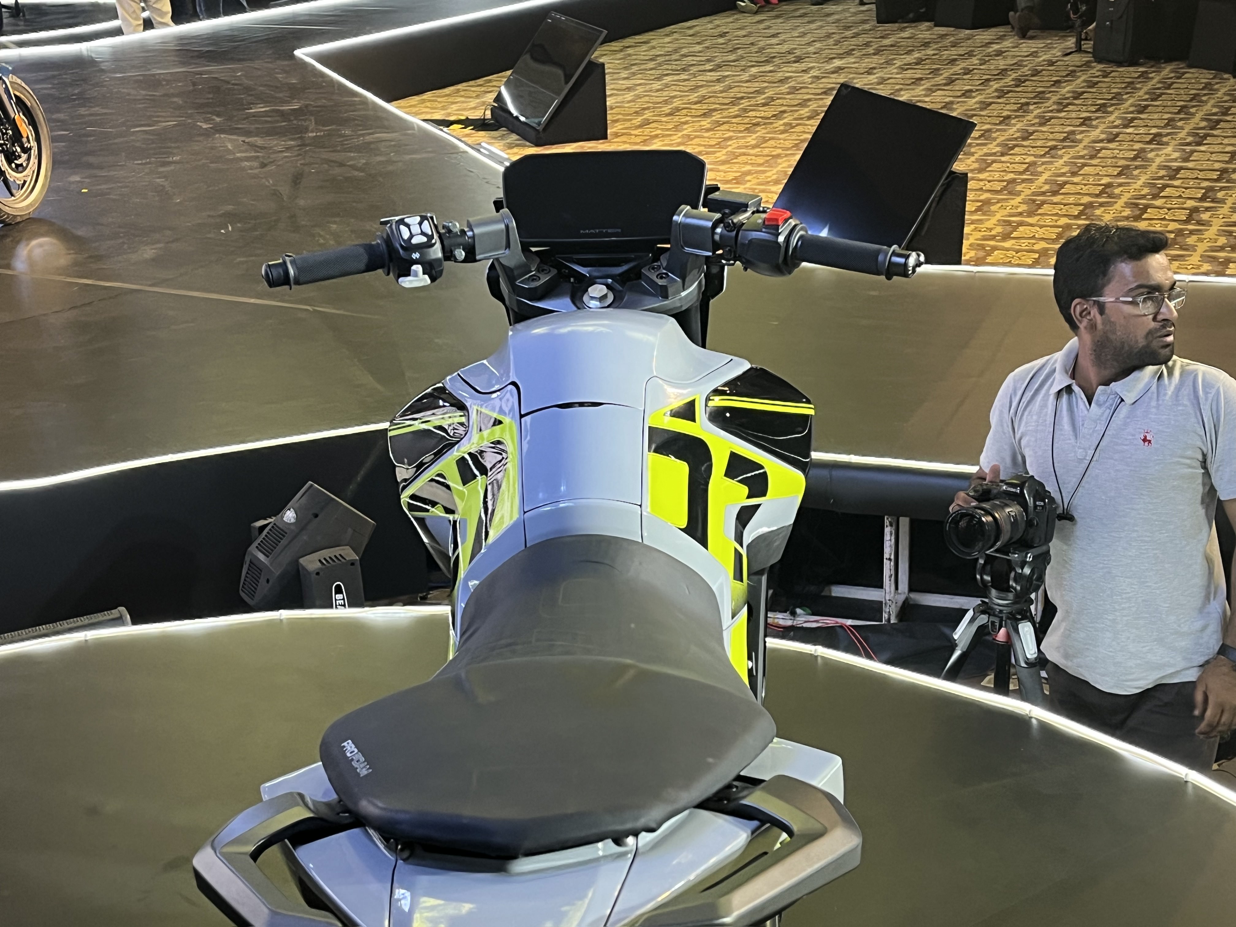 BREAKING: Matter Unveils India’s First Electric Bike With 4-speed ...