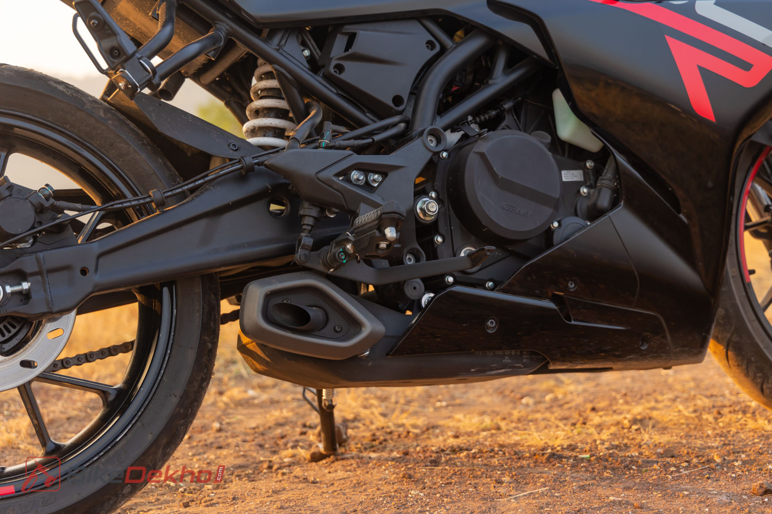 Keeway K300R Likes & Dislikes: A Motorcycle With Great Potential Shot ...