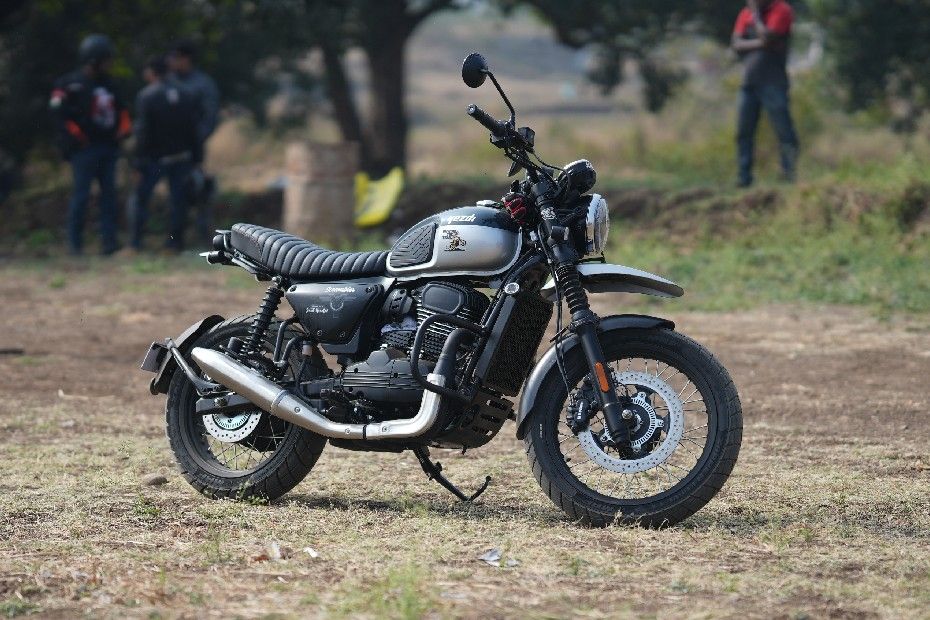 5 Important Things I Learnt About Off-roading With Yezdi | BikeDekho