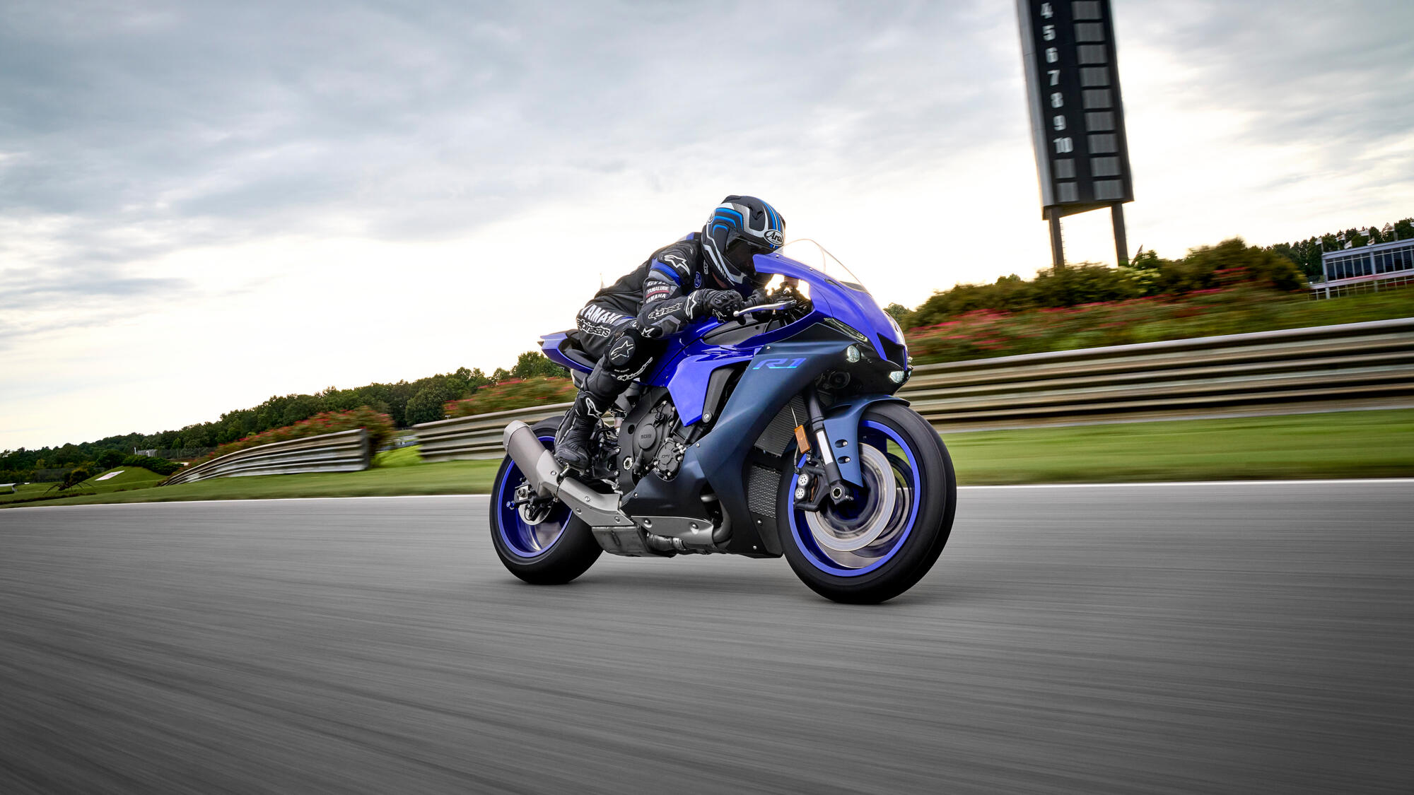 Weird Flex Wednesday: Top 5 Craziest Bikes From Yamaha | BikeDekho