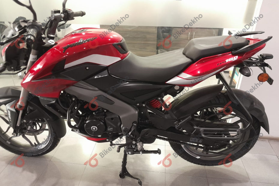 Bajaj Pulsar NS 200 and NS 160 Gets New Colour Option | BikeDekho