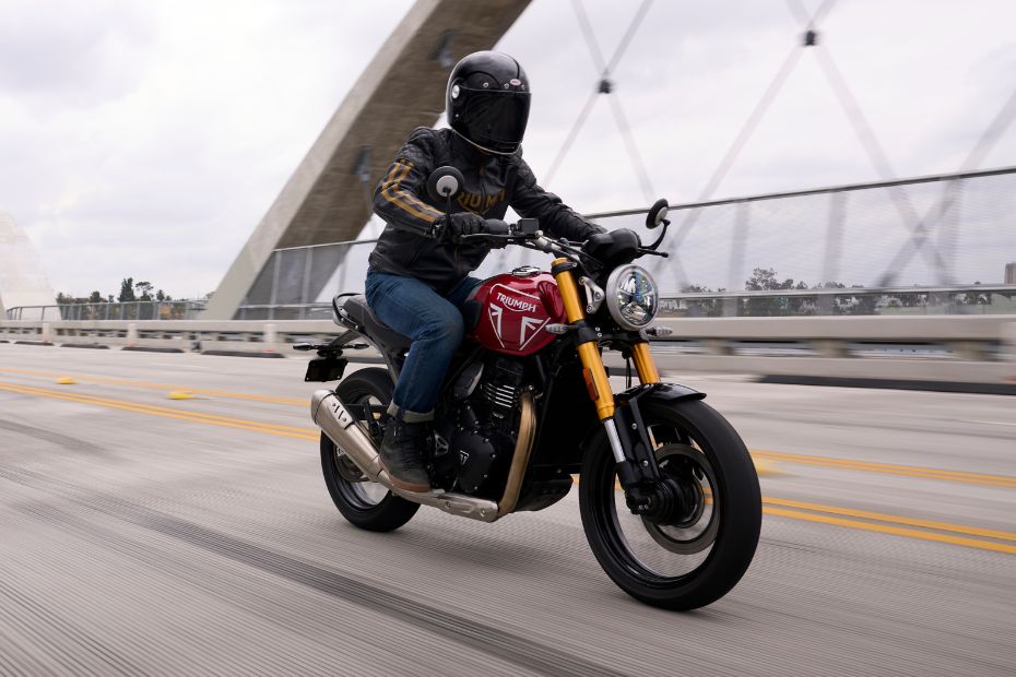 Triumph Speed 400 vs Royal Enfield Classic 350: Compared In 6 Images ...