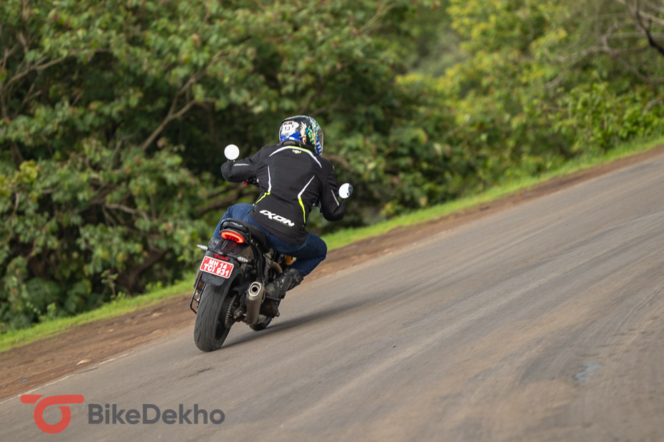 Triumph Speed 400 First Ride Review: Likes And Dislikes | BikeDekho