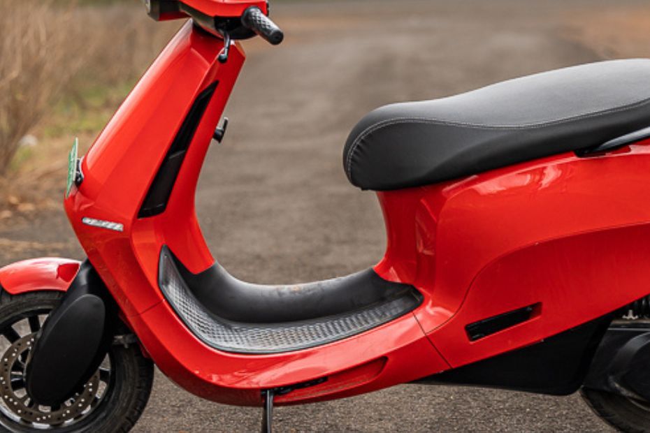 Ola S1 Pro Gen 1 vs S1 Pro Gen 2 Electric Scooters - Differences ...
