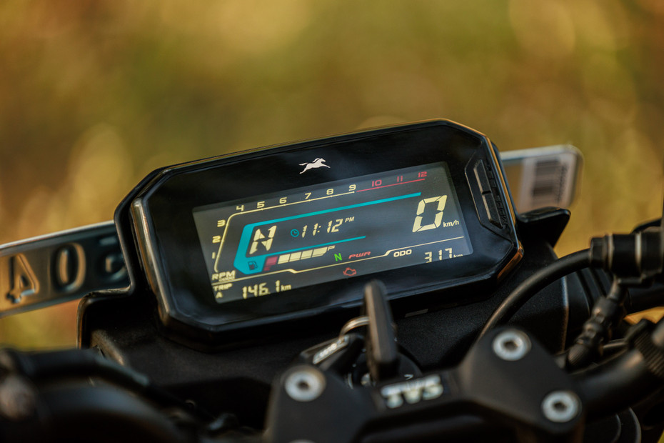 TVS Raider Price - Images, Colours, Specs & Reviews