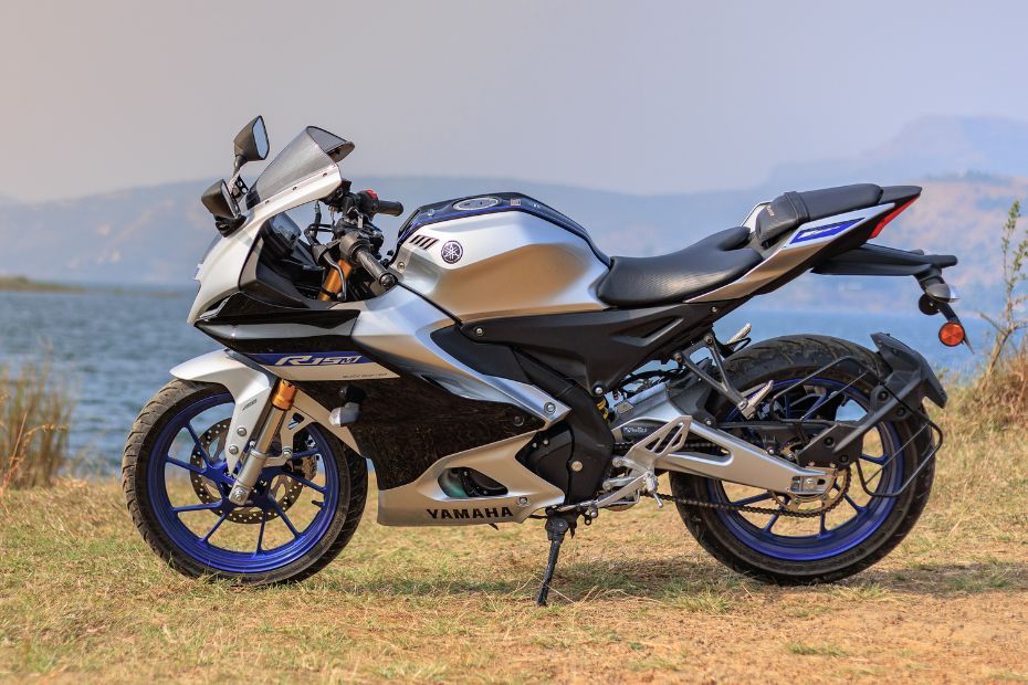 Linked Monoshock: Motorcycle Terms Explained | BikeDekho