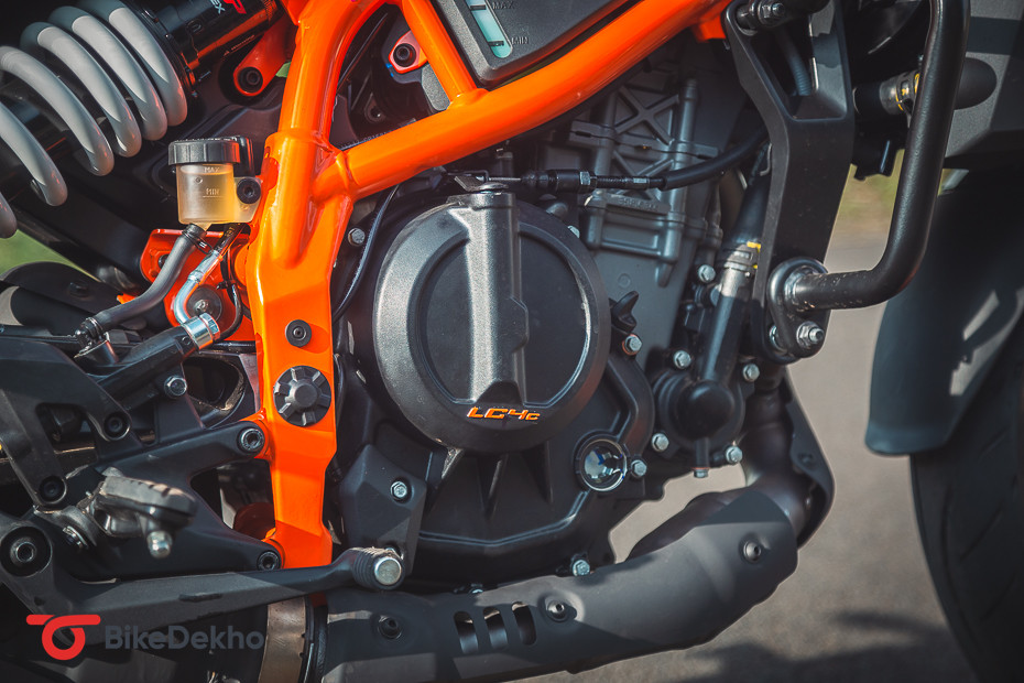 KTM Duke 390 Price - Images, Colours, Specs & Reviews