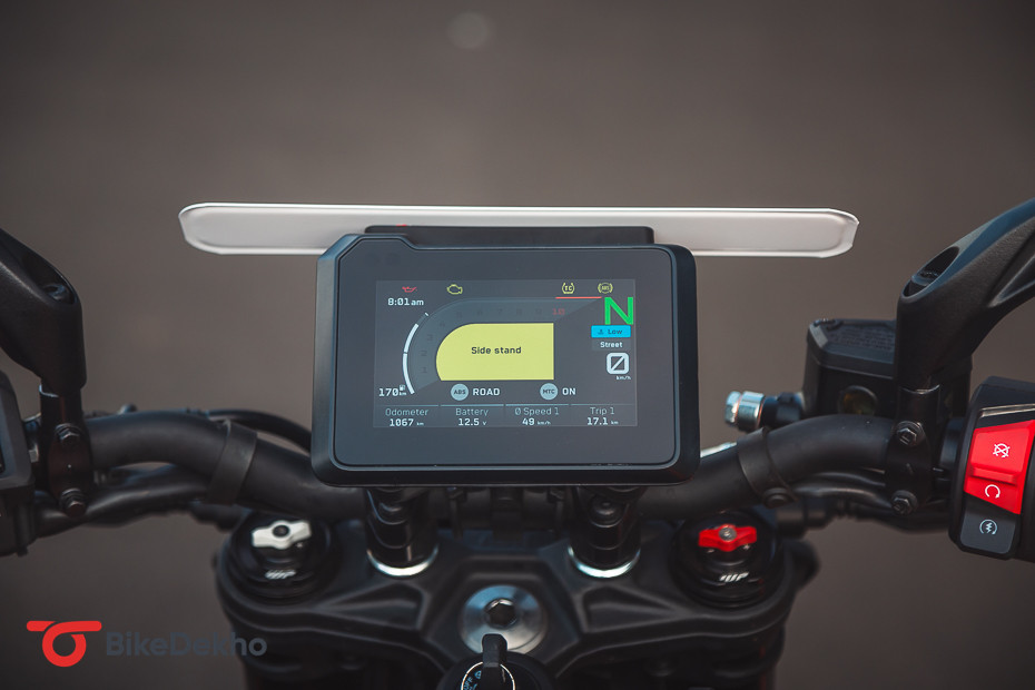 KTM Duke 390 Price - Images, Colours, Specs & Reviews