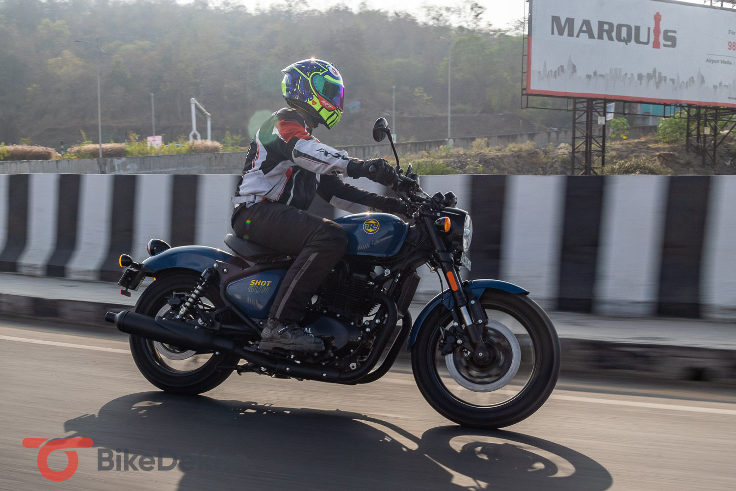 Royal Enfield Shotgun 650 Price - Images, Colours, Specs & Reviews