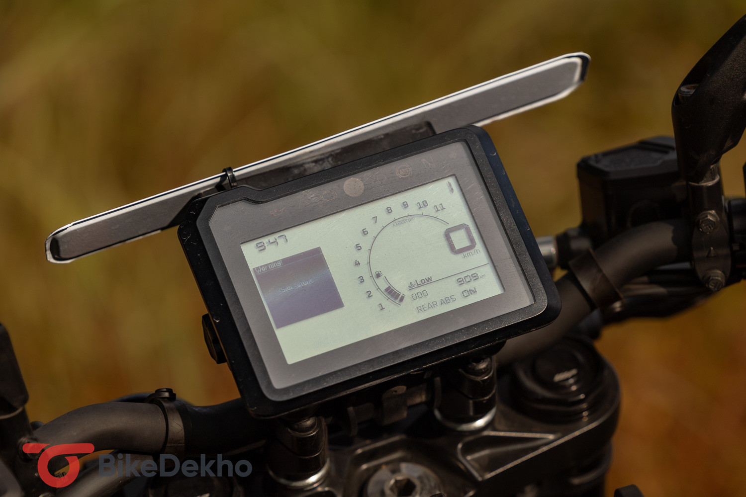 KTM 250 Duke Price - Images, Colours, Specs & Reviews