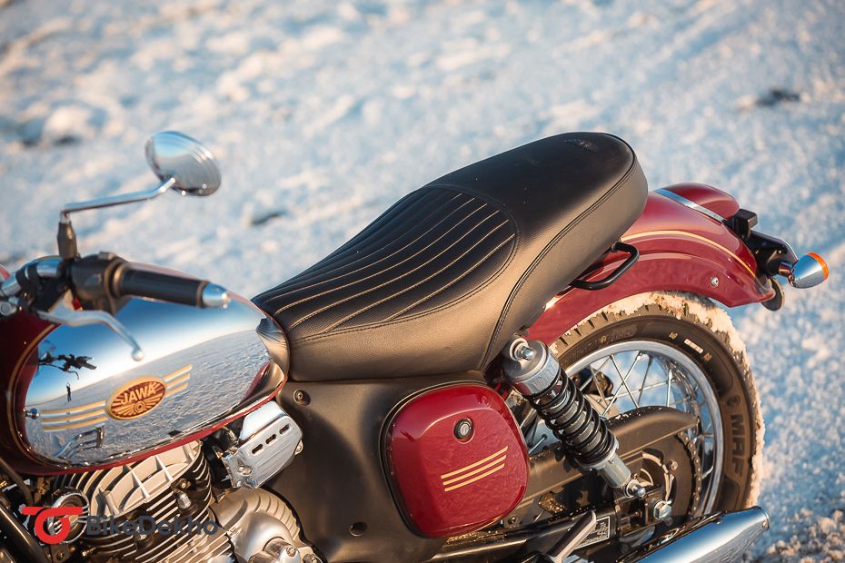 Jawa 350 Price- Images, Colours, Specs & Reviews