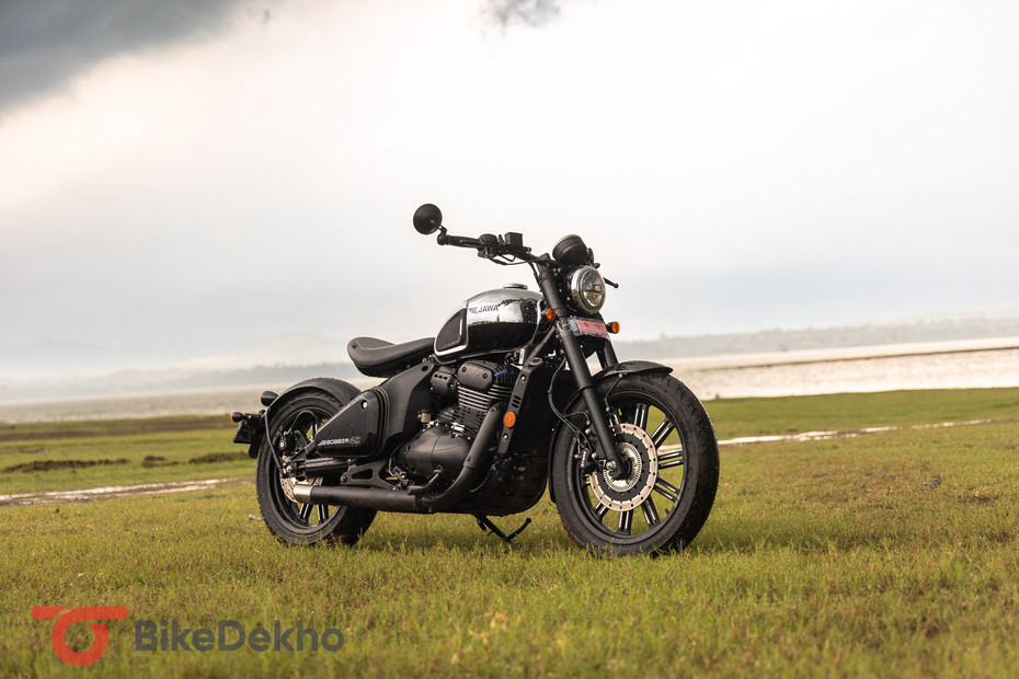 Jawa 42 Bobber Price - Images, Colours, Specs & Reviews