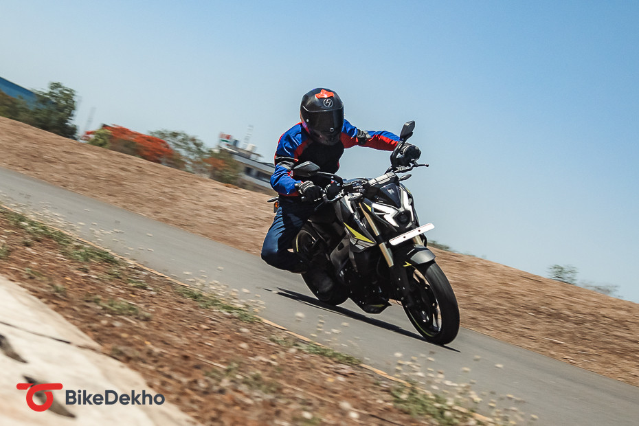 Bajaj Pulsar NS400Z Price - Images, Colours, Specs & Reviews