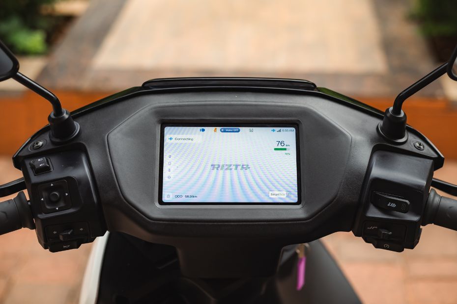 Ather Rizta Price- Range, Charging Time, Speed, Images & Specs