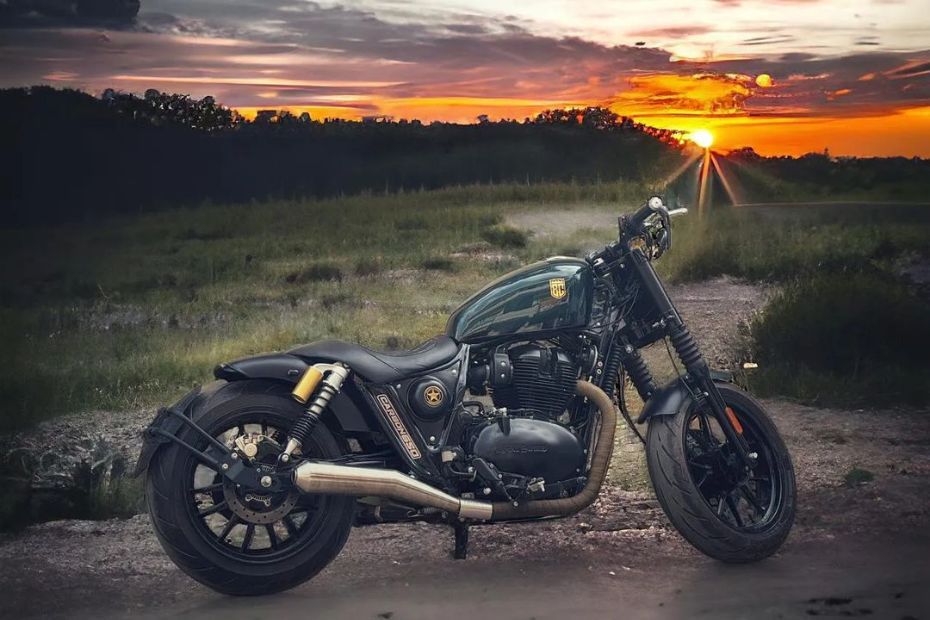 This Modified Royal Enfield Interceptor 650 Looks Gorgeous! | BikeDekho