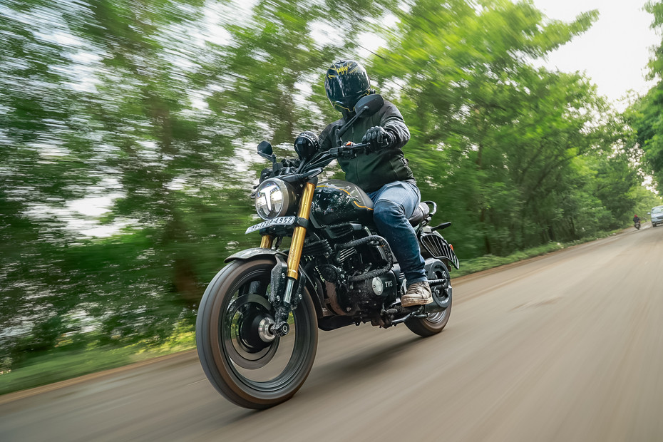 TVS Ronin Price - Images, Colours, Specs & Reviews