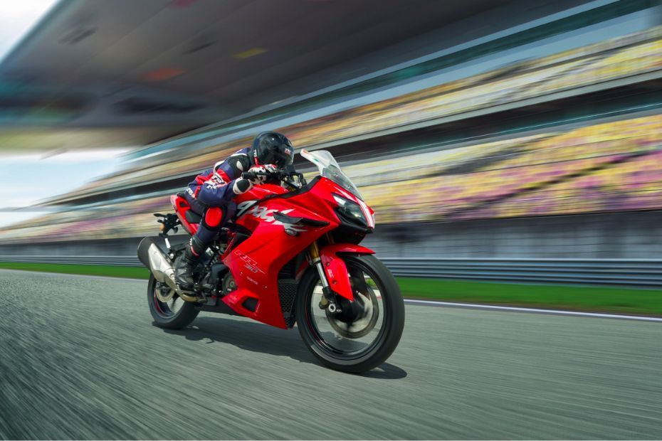 BREAKING: 2024 TVS Apache RR 310 Launched In India, KTM RC 390 Rival ...
