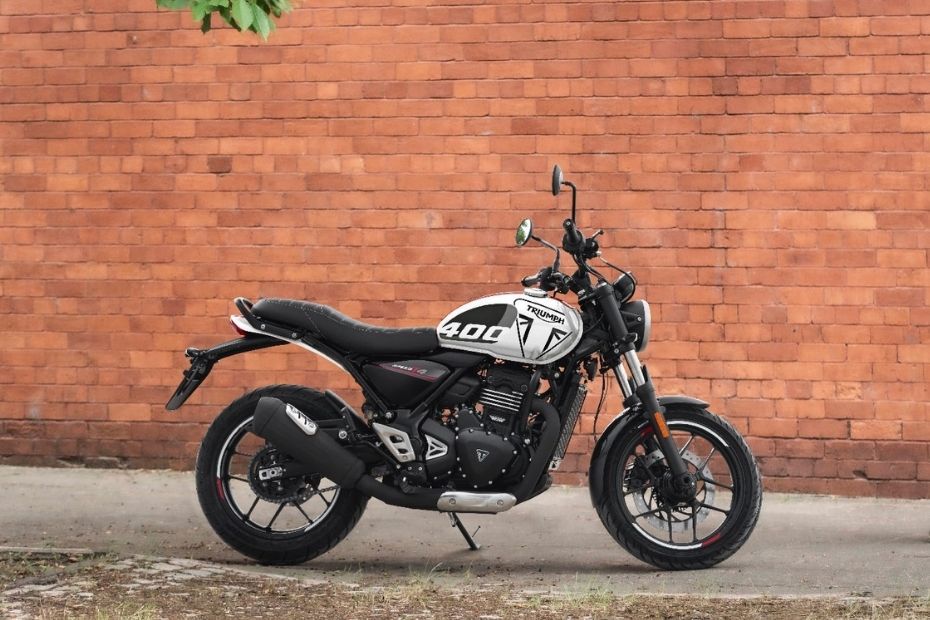 BREAKING: Triumph Speed T4 & 2025 Speed 400 Launched In India | BikeDekho