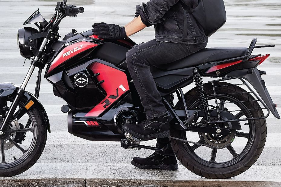 New Revolt RV1: Variants Explained: RV1 And RV1+ | BikeDekho