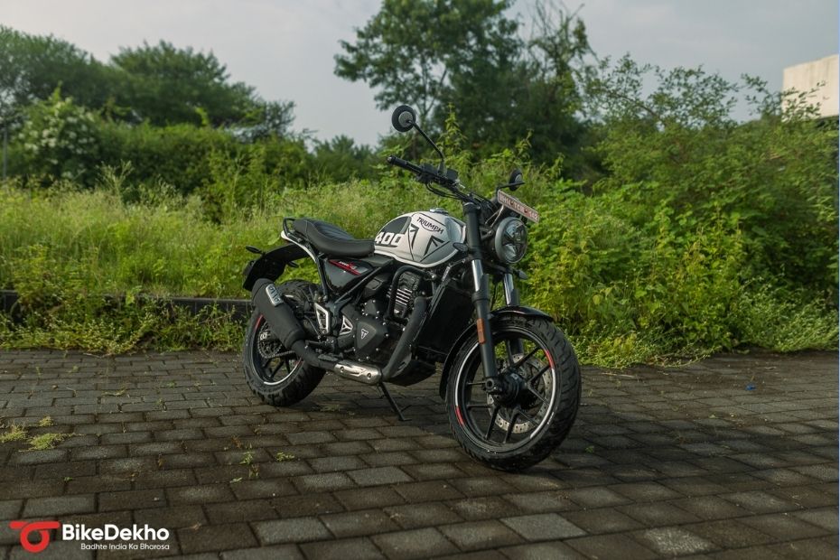 Triumph Speed T4 First Ride Review - A Speed 400 for the city | BikeDekho