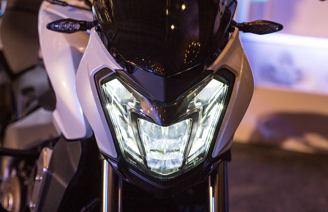 The Bajaj Dominar Pricing Shocker - How Did Bajaj Manage It? | Bikedekho