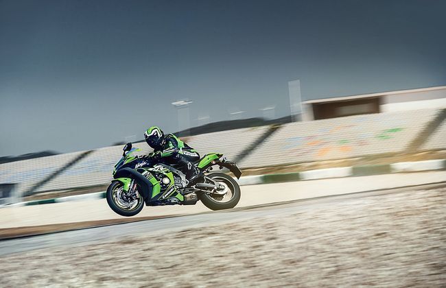 New Kawasaki Ninja zx 10r Price - Images, Colours, Specs & Reviews