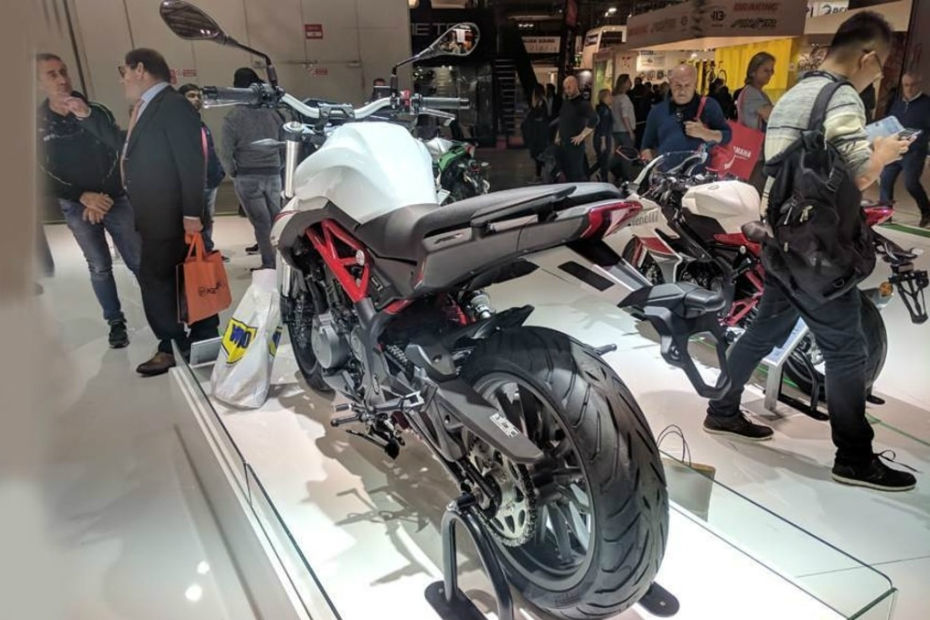 Benelli 302S To Replace TNT 300; Here's What You Can Expect | BikeDekho