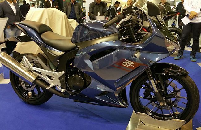 EICMA 2015: Hyosung GV300, GT300R and GT650R revealed | BikeDekho